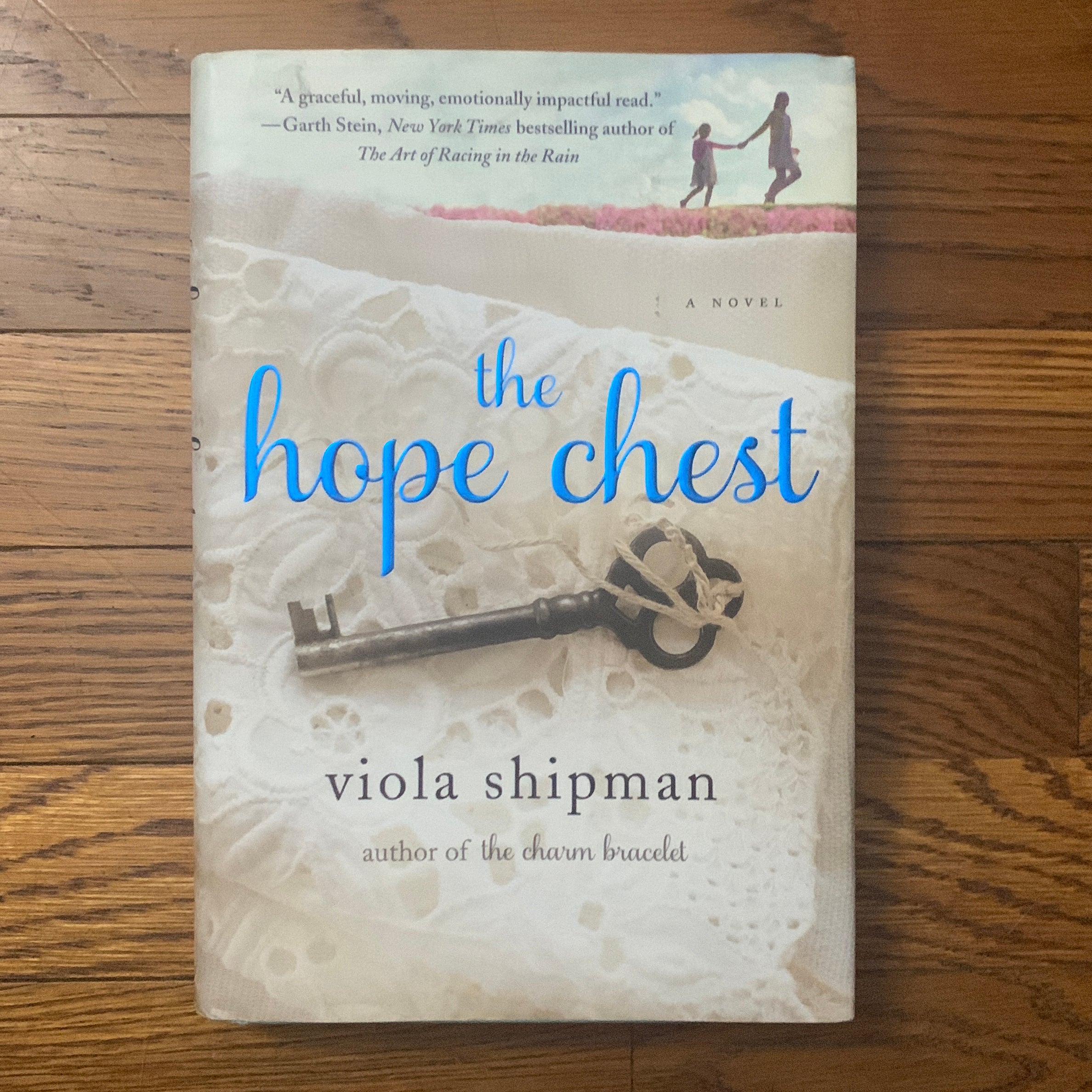 The Hope Chest by Viola Shipman, Hardcover | Pangobooks