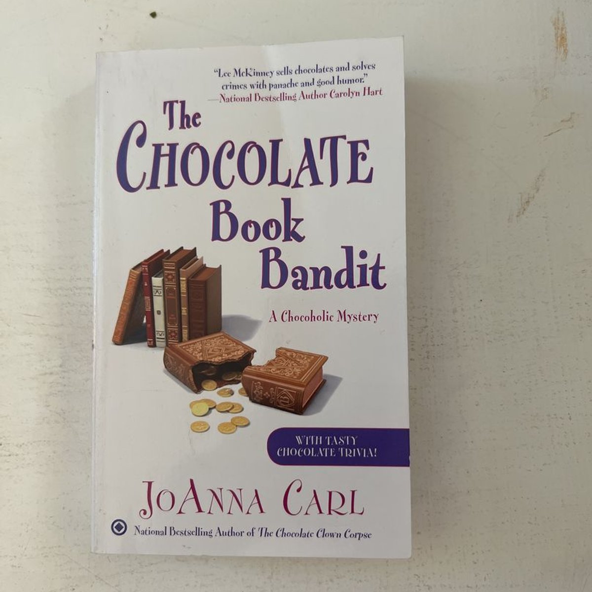 The Chocolate Book Bandit by JoAnna Carl