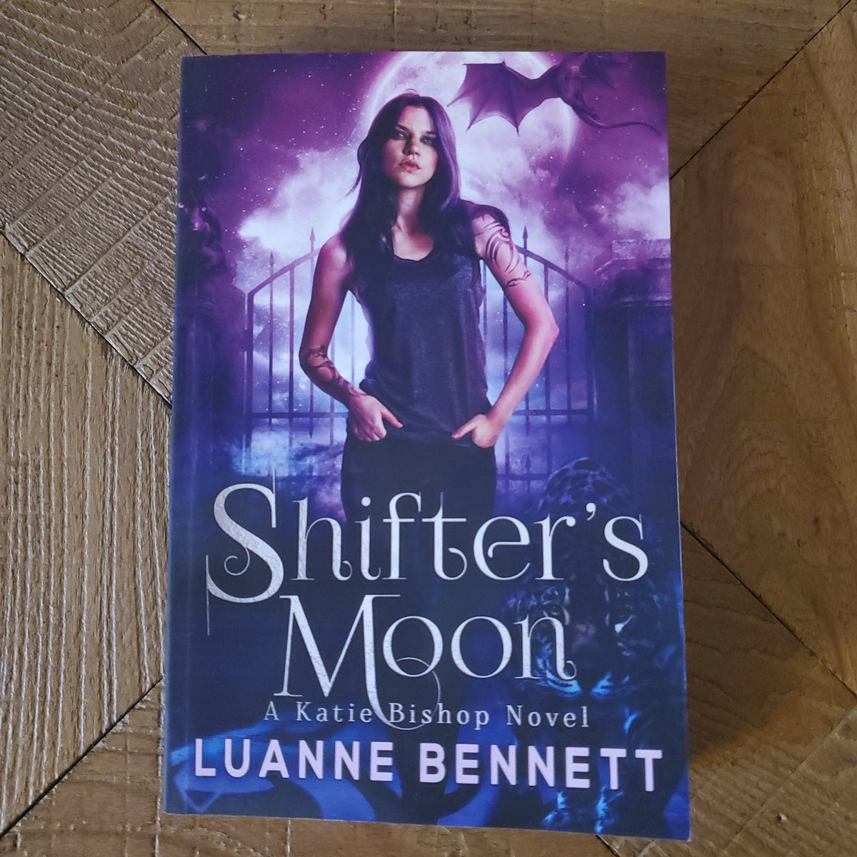 Shifter's Moon by Luanne Bennett