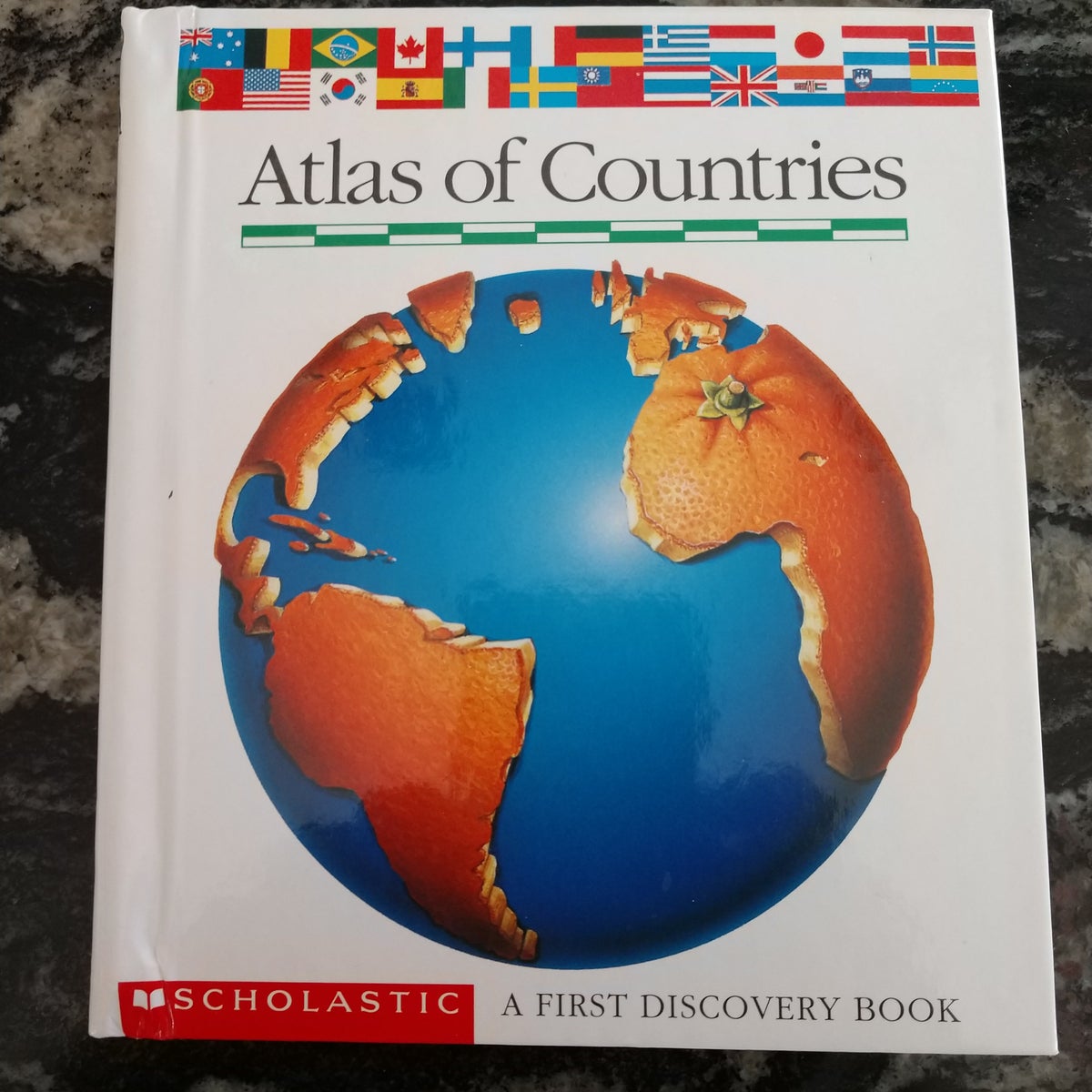 Atlas of Countries by Claude Delafosse, Donald Grant, Gallimard Jeunesse