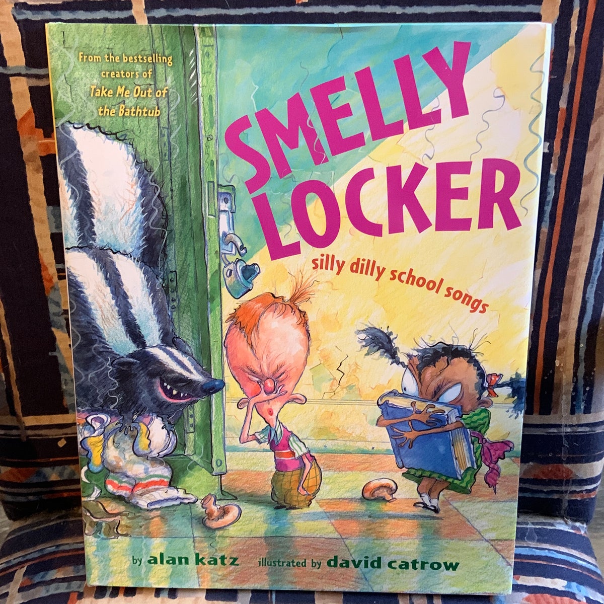Smelly Locker by Alan Katz, Hardcover | Pangobooks
