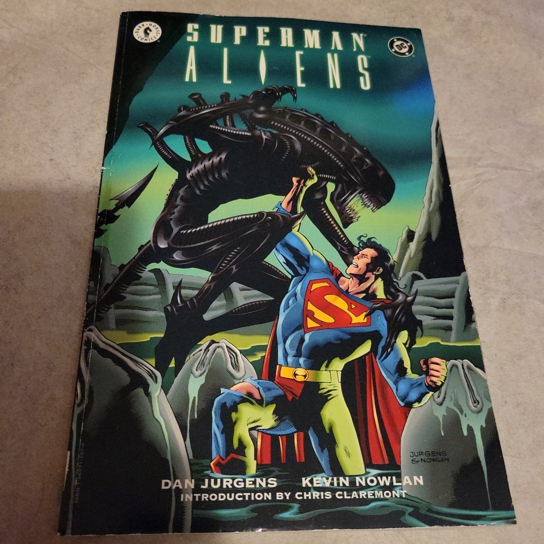 Superman vs. Aliens by Dark Horse Comics