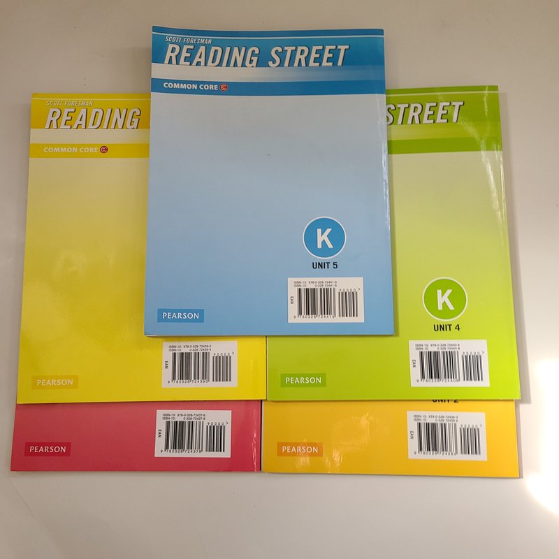 Scott Foresman Reading Street: Common Core by Scott Foresman and Company