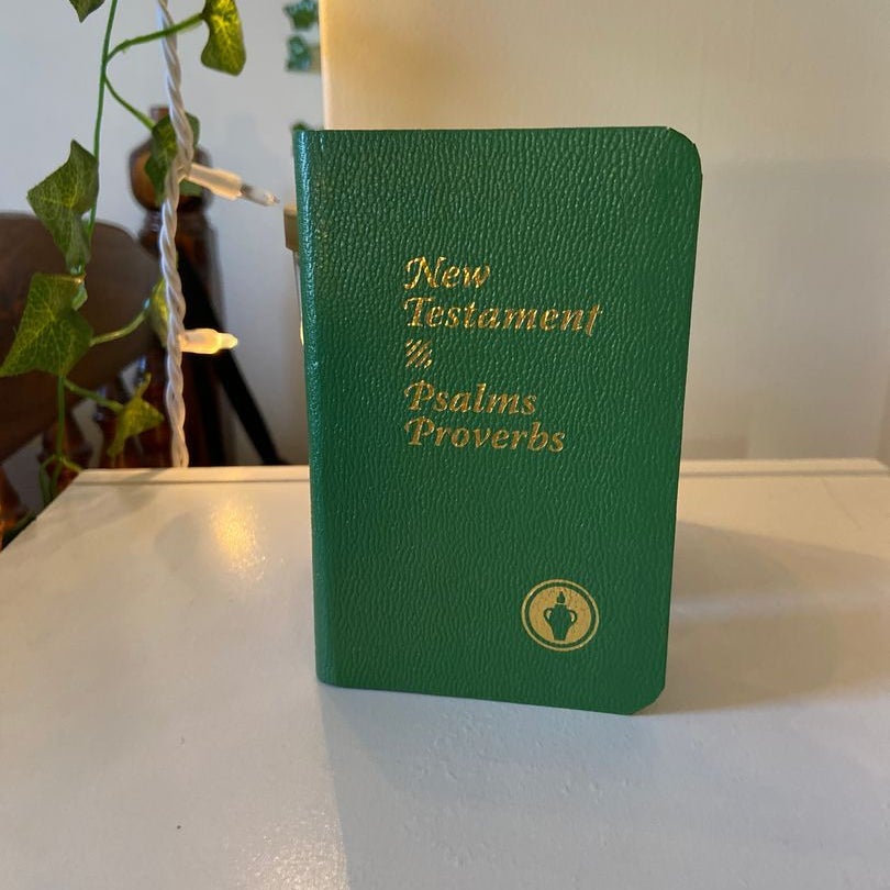 Pocket New Testament Psalms Proverbs FREE WITH PURCHASE by N/a ...