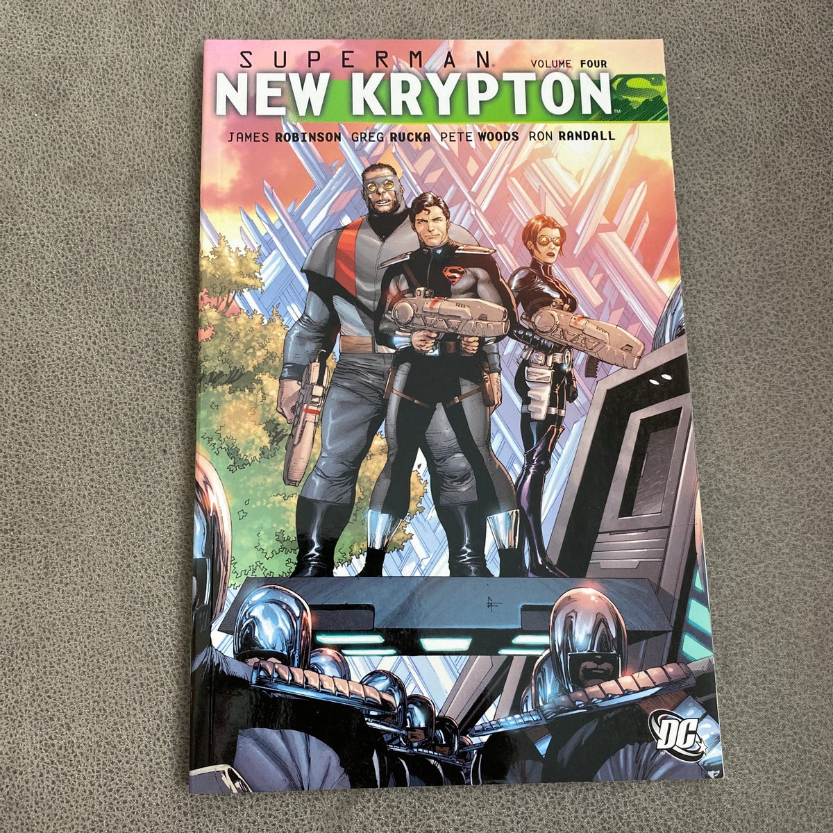 Superman: New Krypton Vol. 4 by Greg Rucka, Paperback | Pango Books