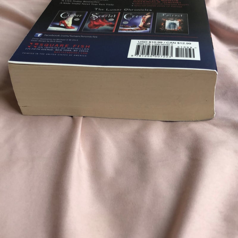 Cress by Marissa Meyer, Paperback | Pangobooks