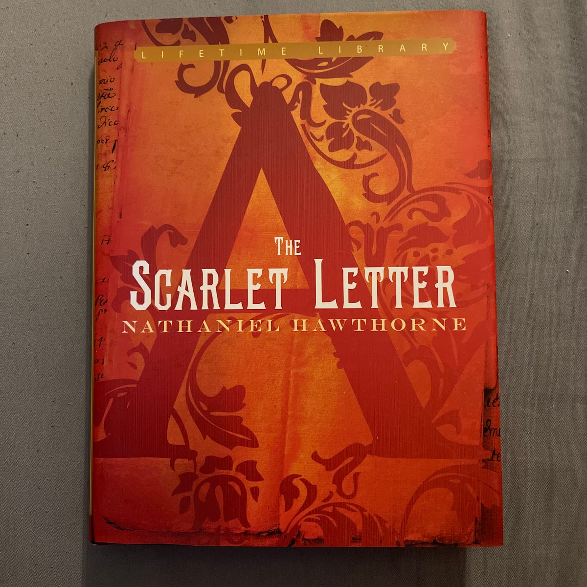 The Scarlet Letter by Nathaniel Hawthorne, Hardcover | Pangobooks