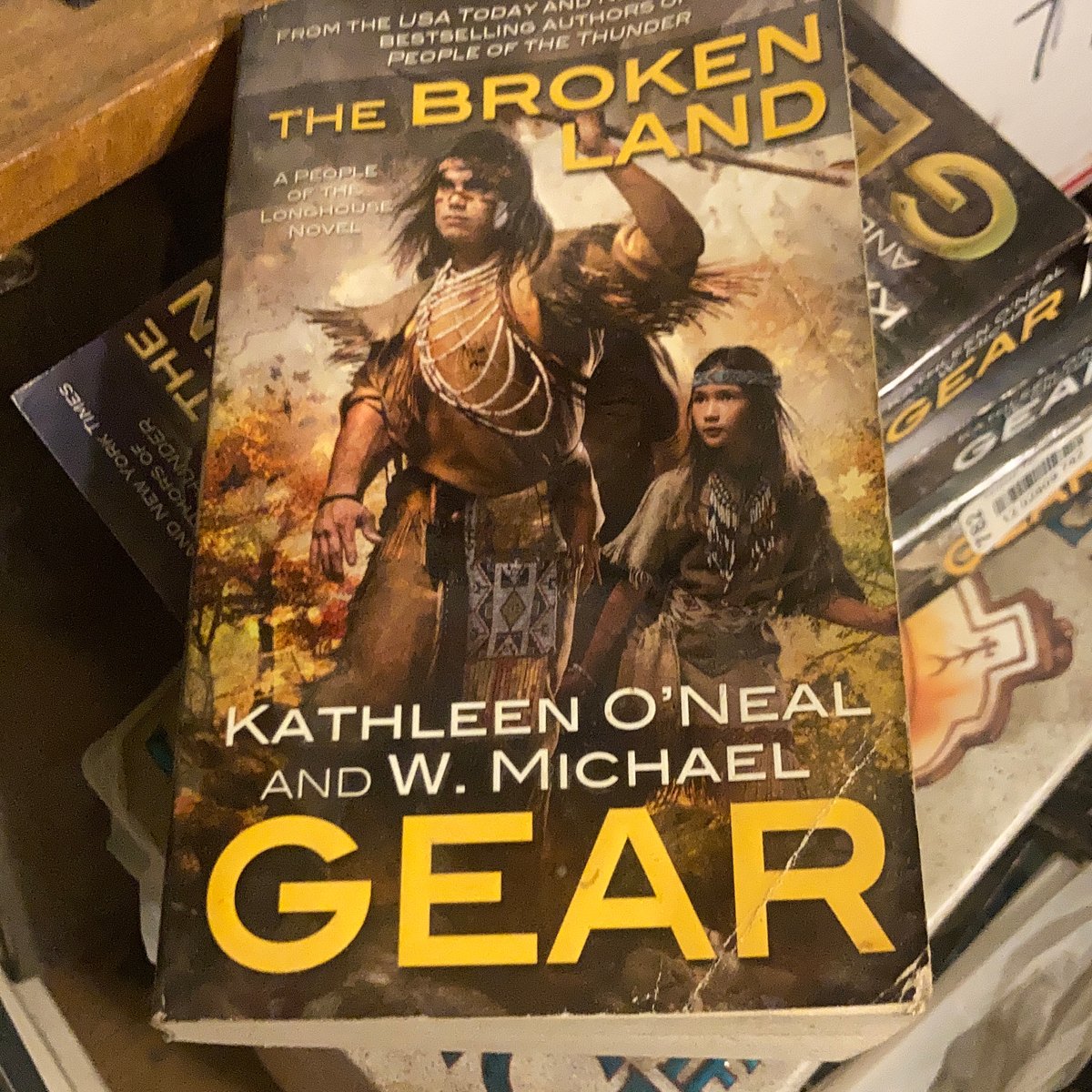 The Broken Land by W. Michael Gear, Kathleen O'Neal Gear
