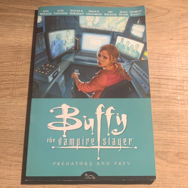 Buffy the Vampire Slayer Season 8 Volume 5: Predators and Prey by Joss ...