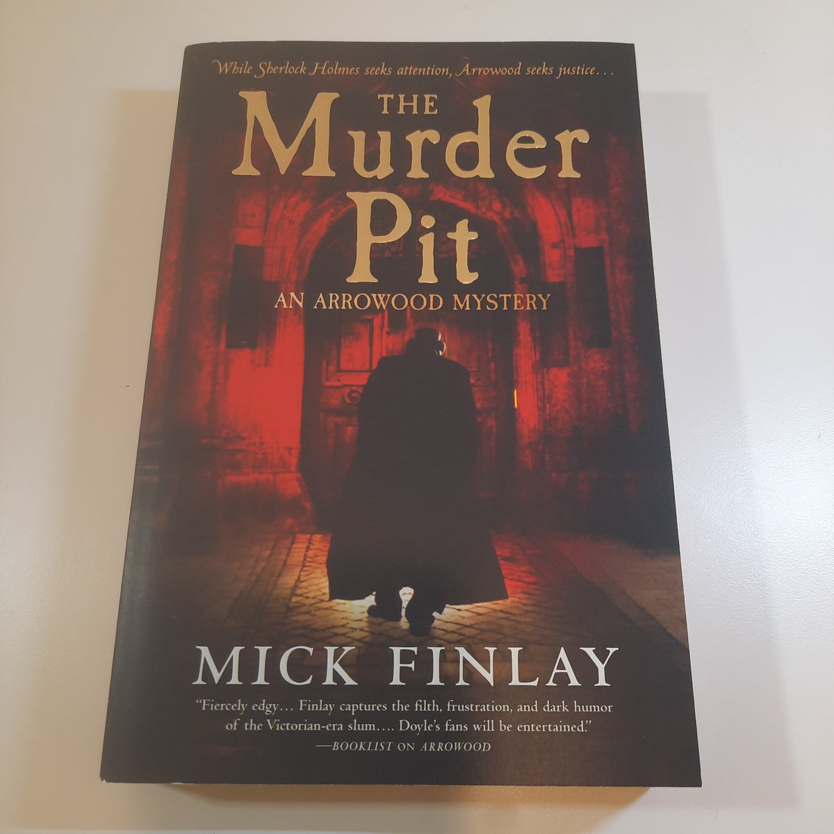 The Murder Pit by Mick Finlay