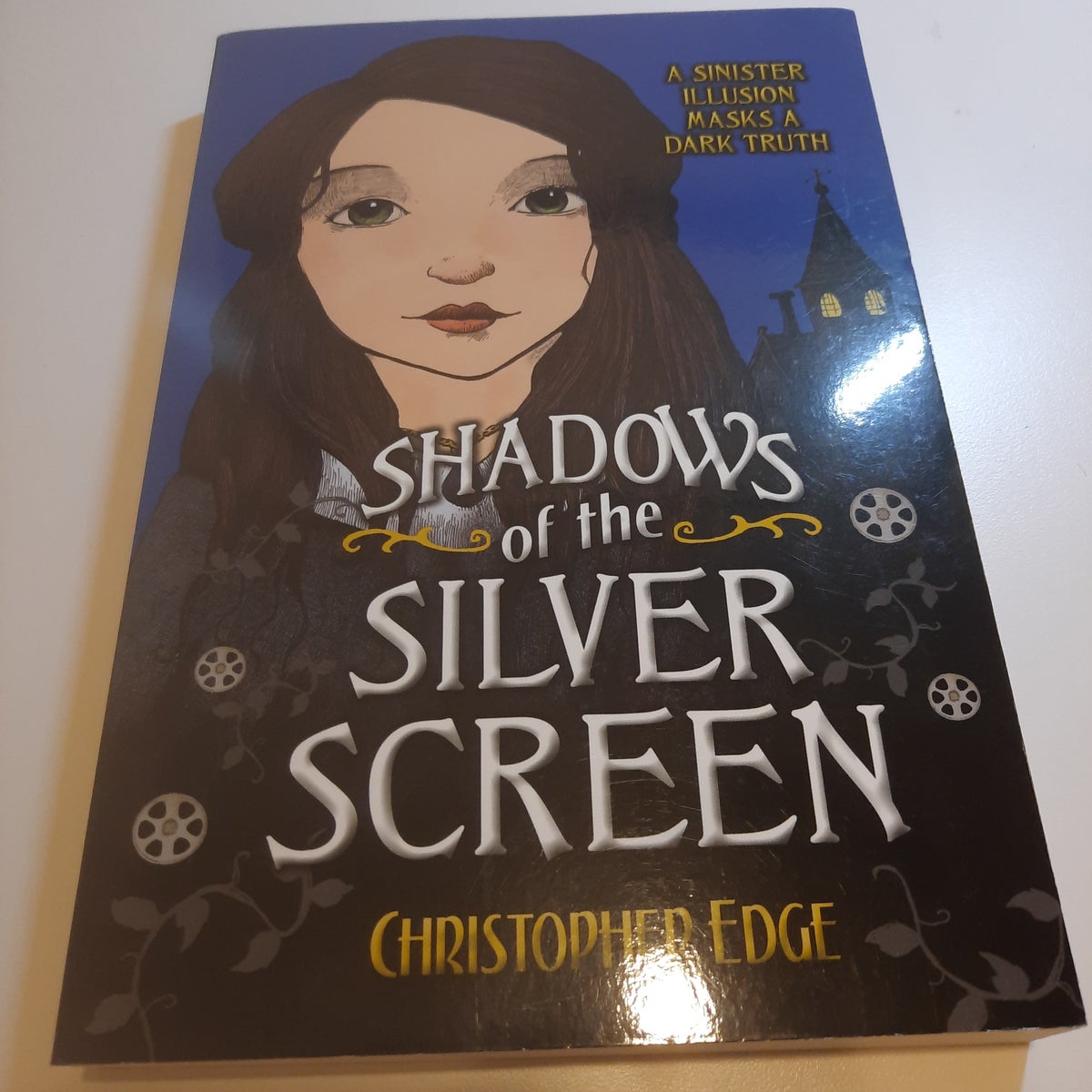 Shadows of the Silver Screen by Christopher Edge, Paperback | Pangobooks