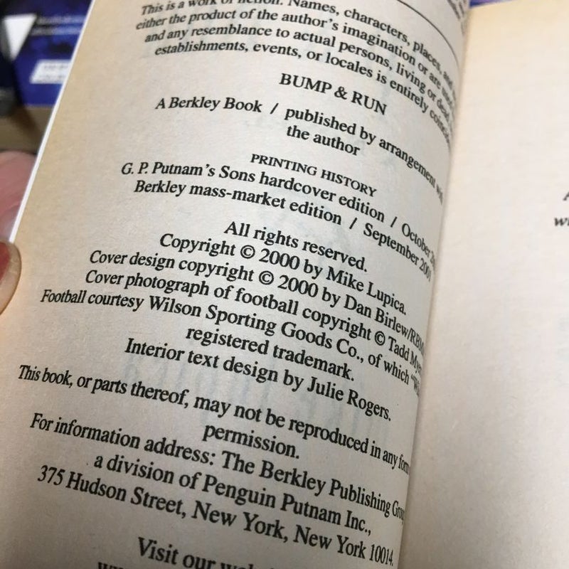 Bump and Run by Mike Lupica, Paperback | Pangobooks