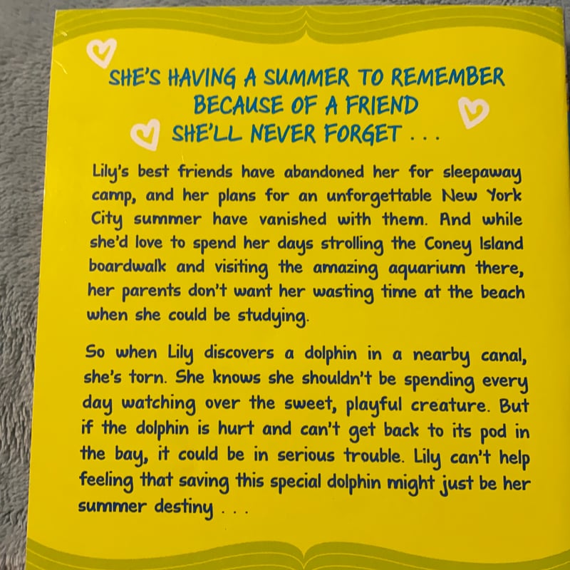Dolphin Summer by Catherine Hapka, Paperback | Pangobooks