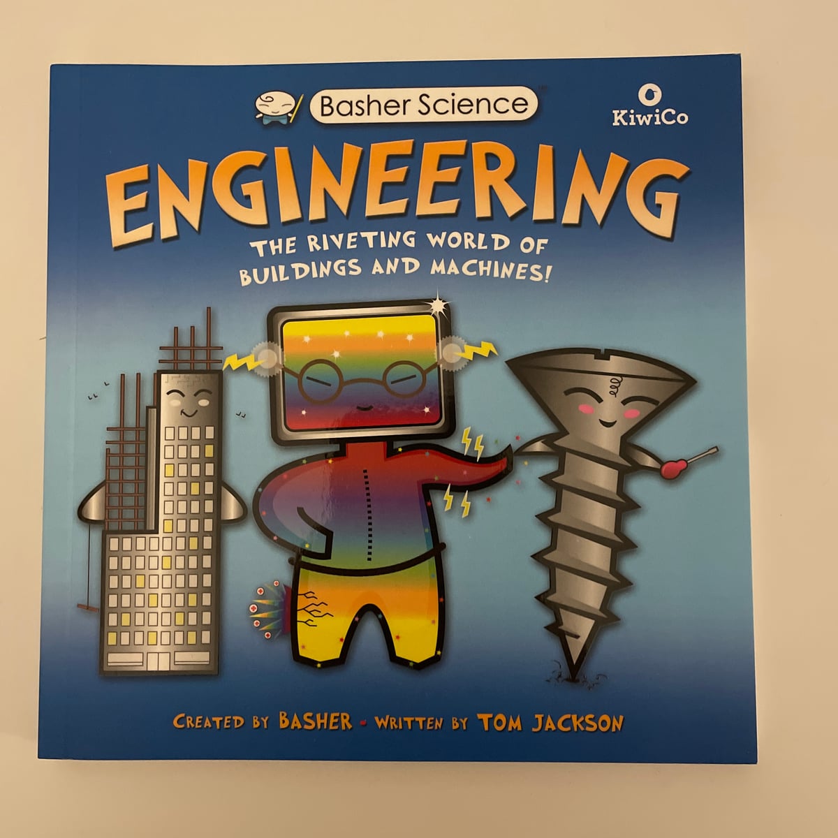 Engineering by Basher Science , Paperback | Pangobooks