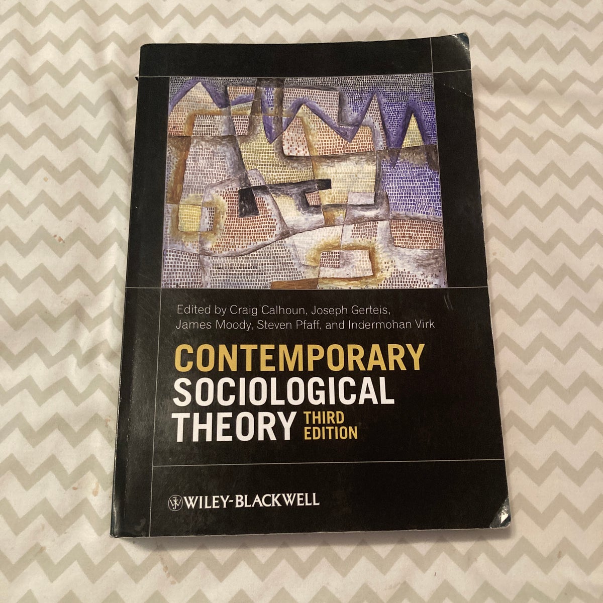 Contemporary Sociological Theory by Craig Calhoun, Paperback | Pangobooks