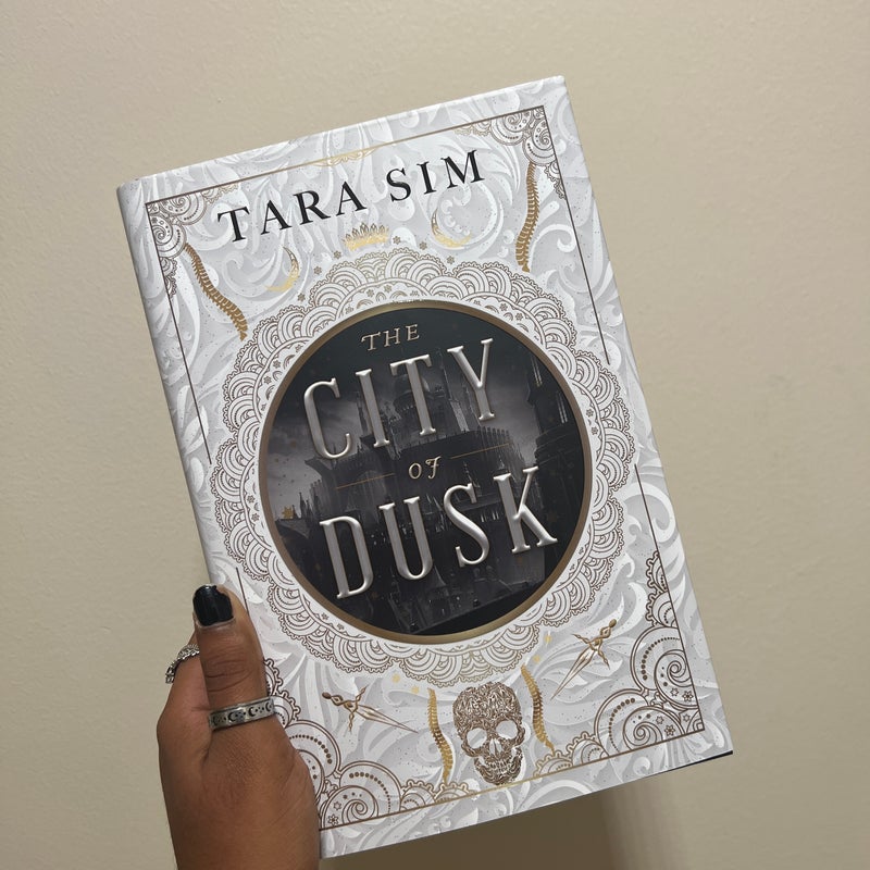 City of dusk by Tara sim, Hardcover | Pangobooks