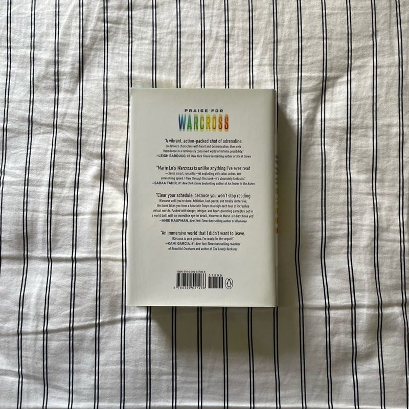 Warcross by Marie Lu, Hardcover | Pangobooks