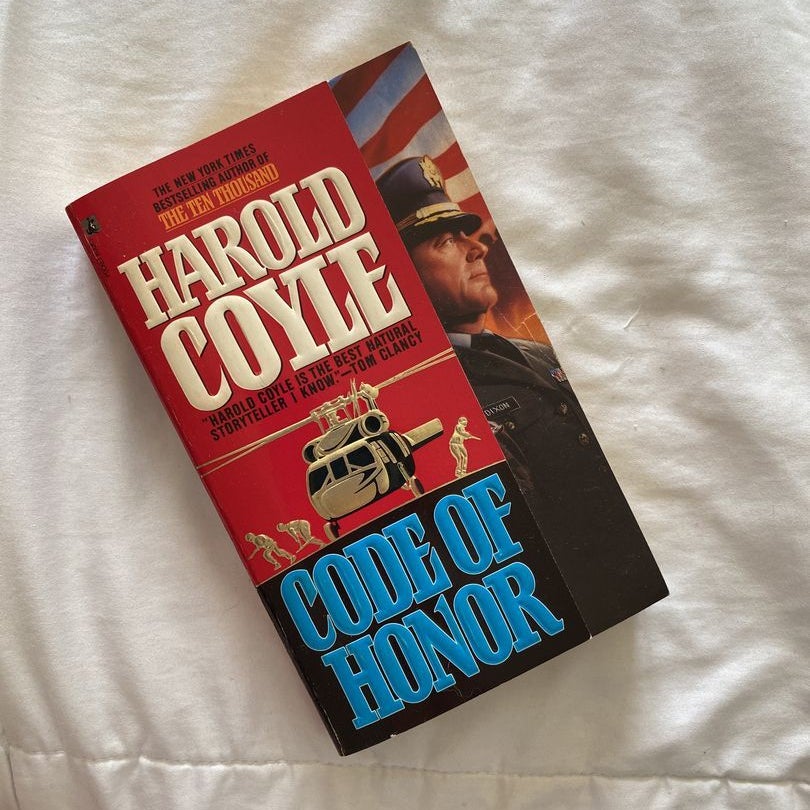 Code of Honor by Harold Coyle, Paperback | Pangobooks