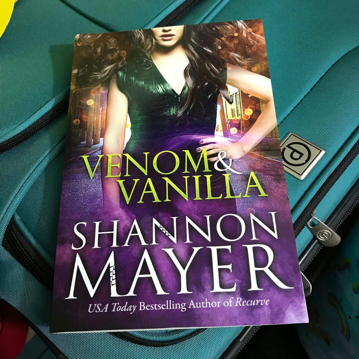 Venom and Vanilla by Shannon Mayer