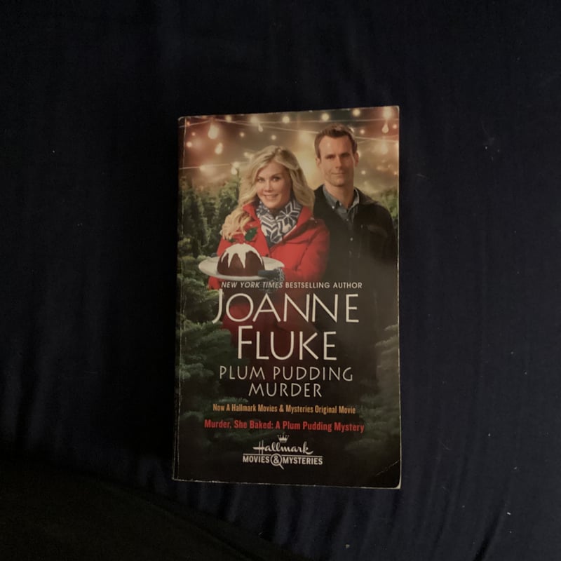 Plum Pudding Murder by Joanne Fluke, Paperback | Pangobooks