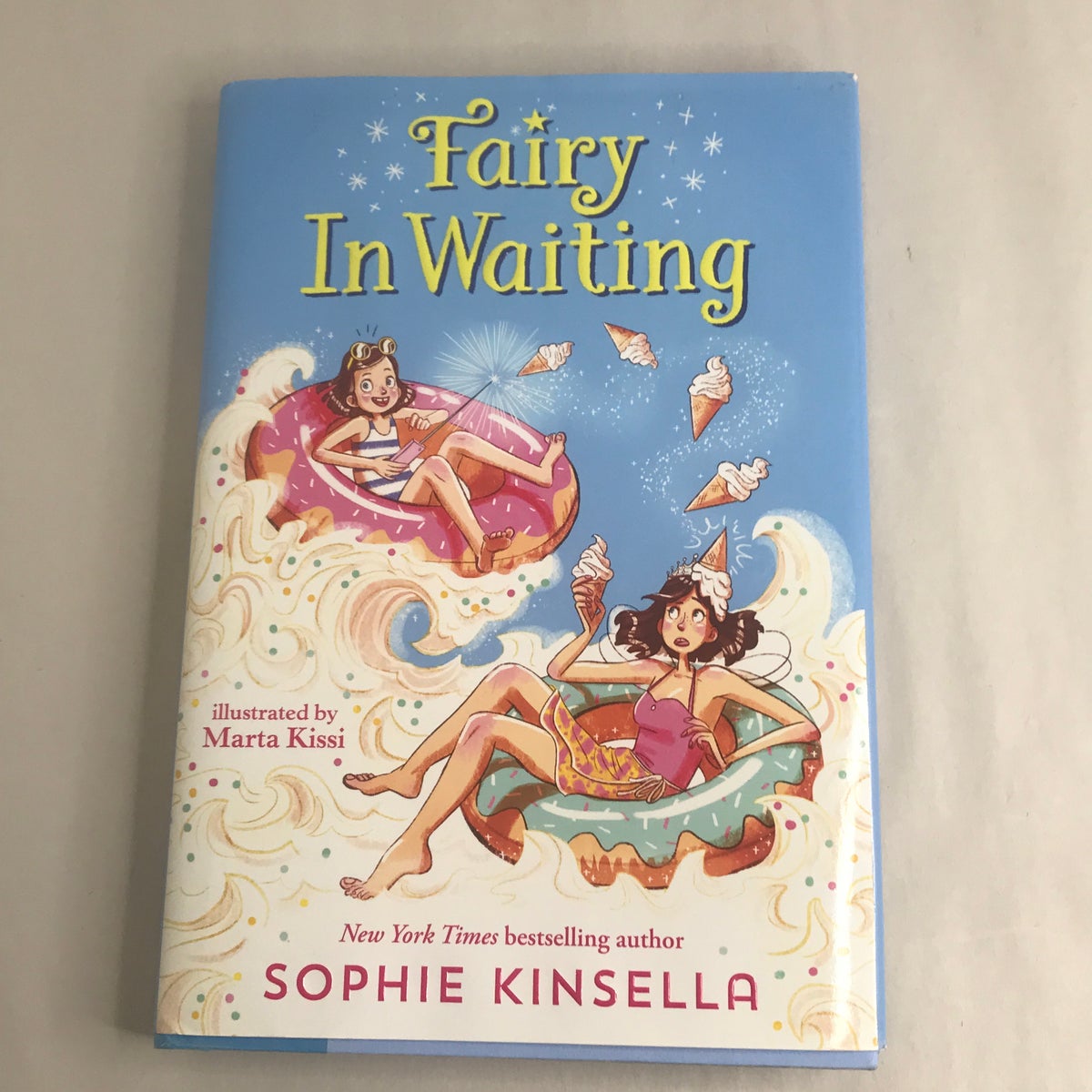 Fairy Mom and Me #2: Fairy in Waiting by Sophie Kinsella, Hardcover ...