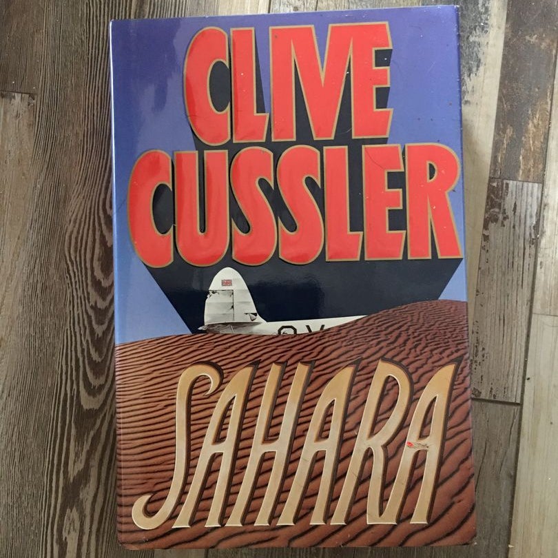 Sahara by Clive Cussler, Hardcover | Pangobooks