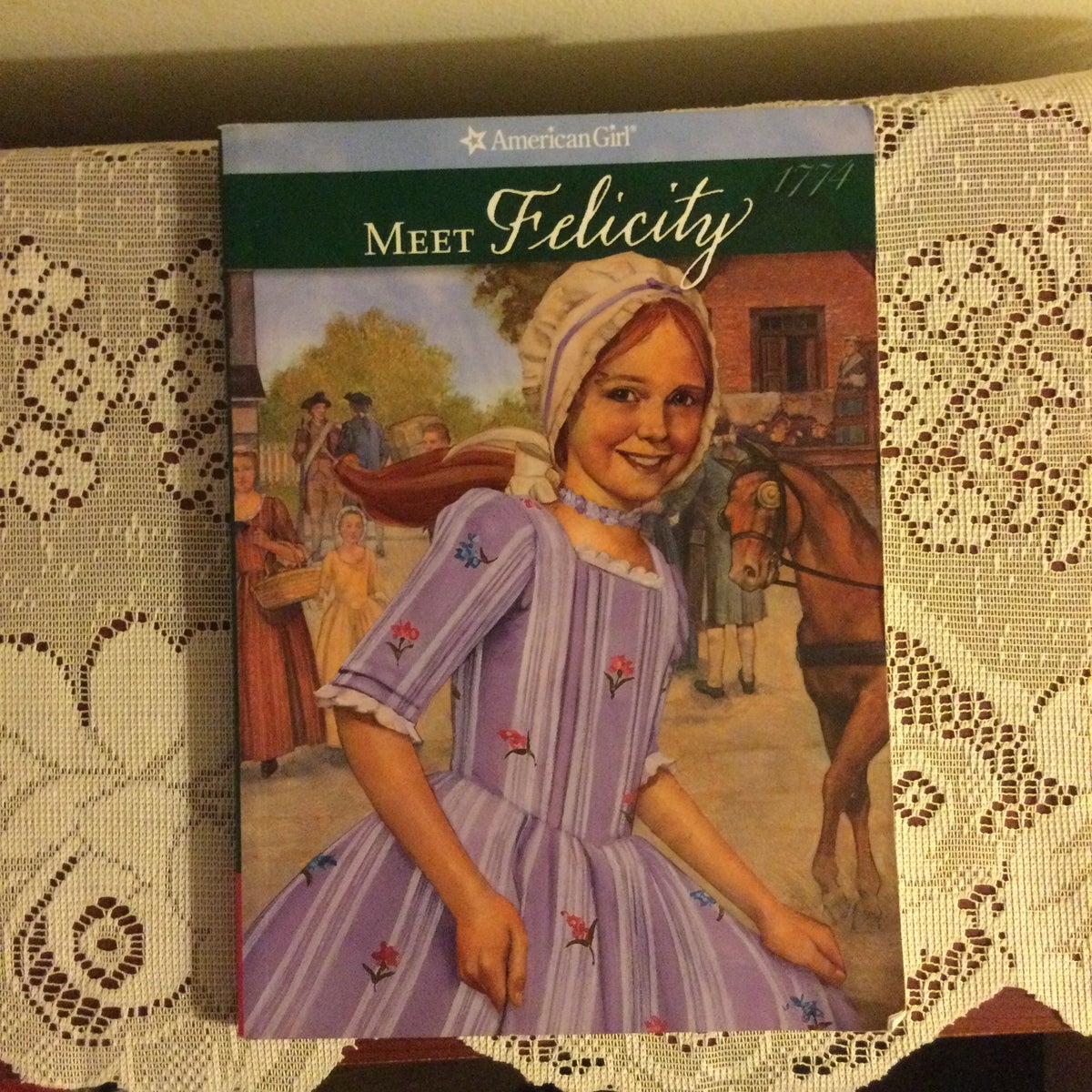 Meet Felicity by Valerie Tripp, Paperback | Pangobooks