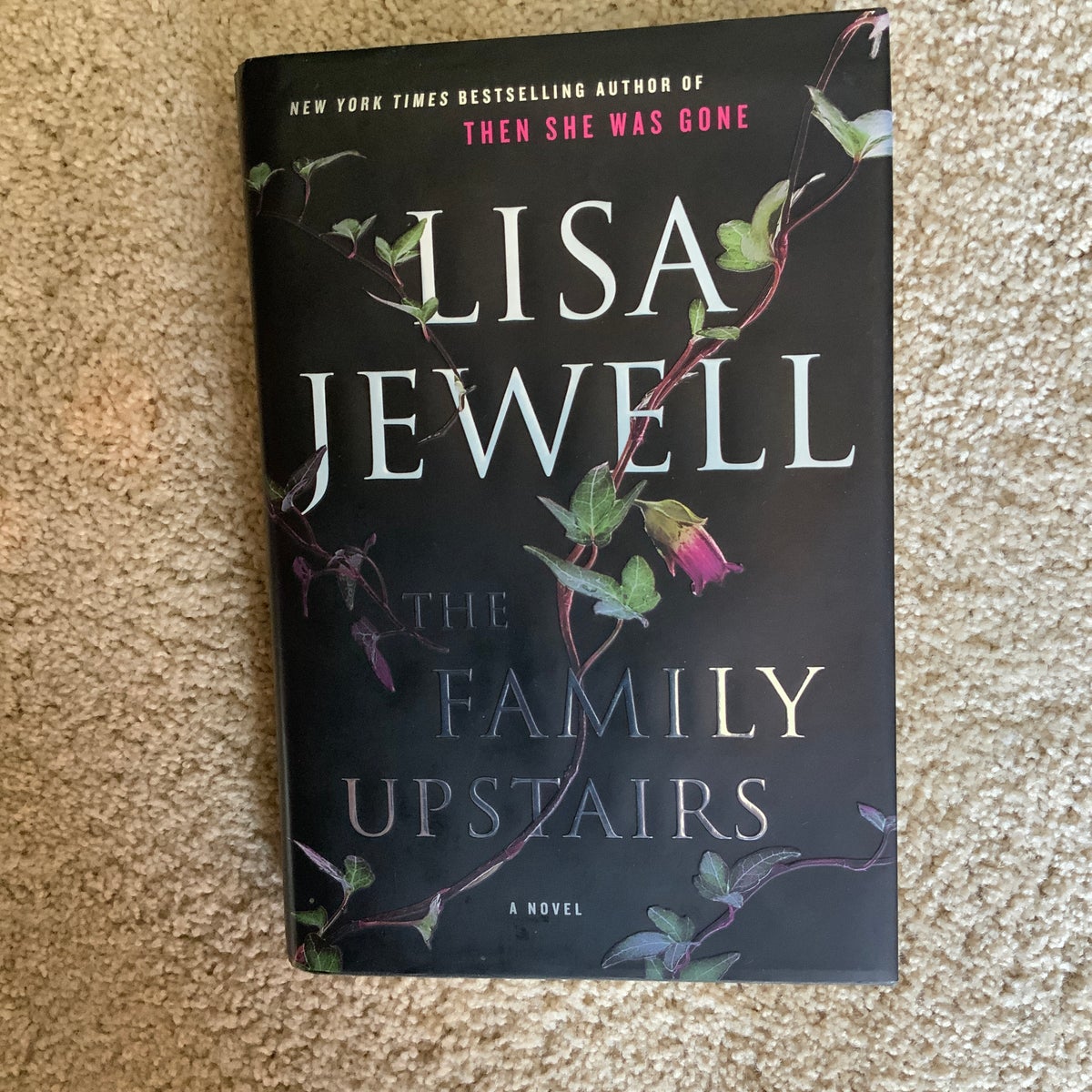 The Family Upstairs by Lisa Jewell, Hardcover | Pangobooks