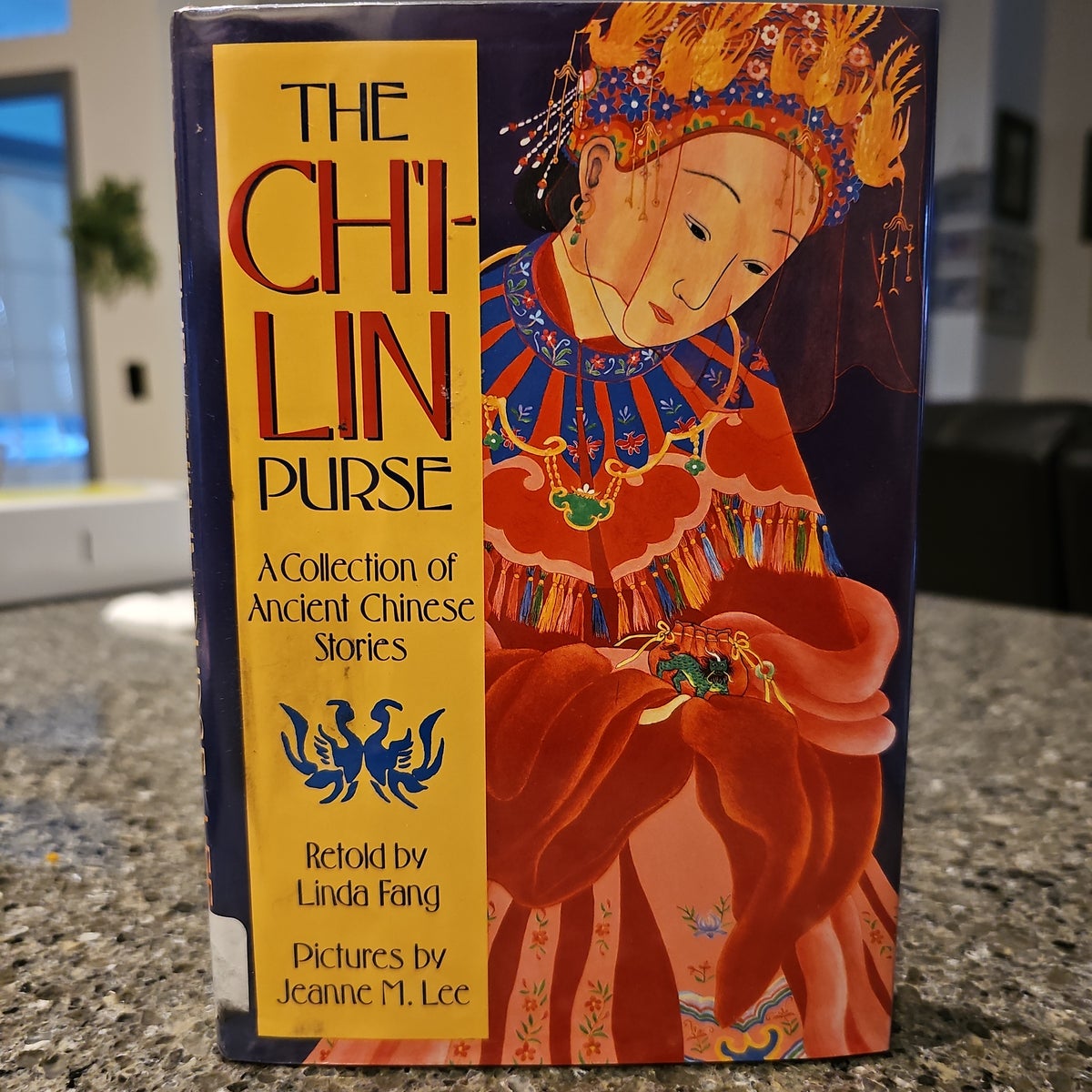 The Ch'i-Lin Purse by Linda Fang