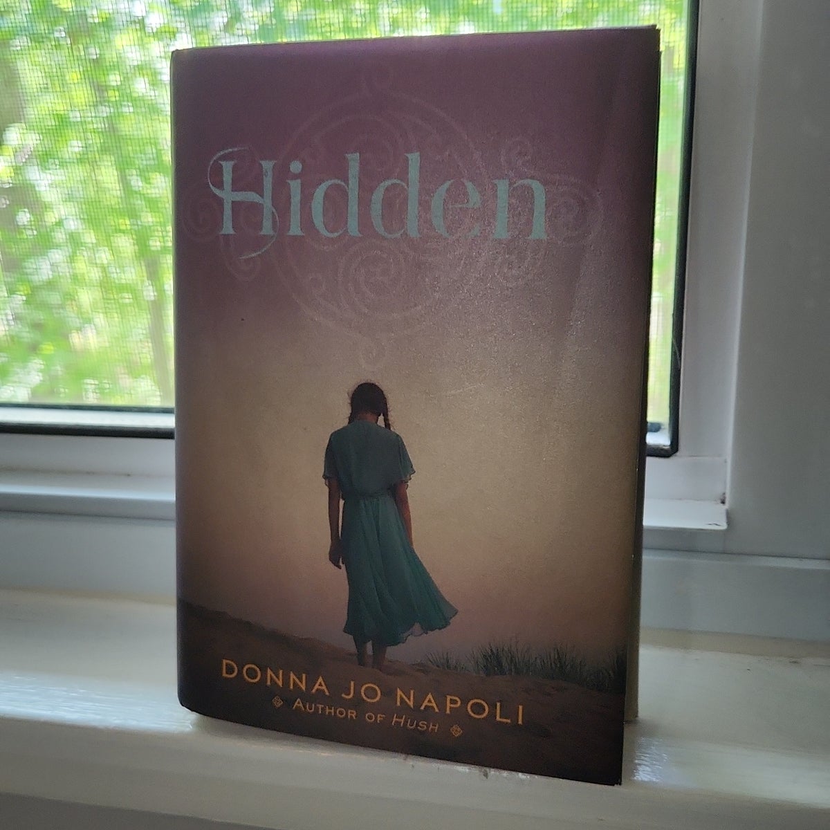 Hidden by Donna Jo Napoli, Hardcover | Pangobooks