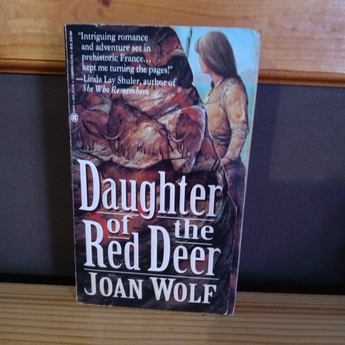 Daughter of the Red Deer by Joan Wolf, Paperback | Pangobooks