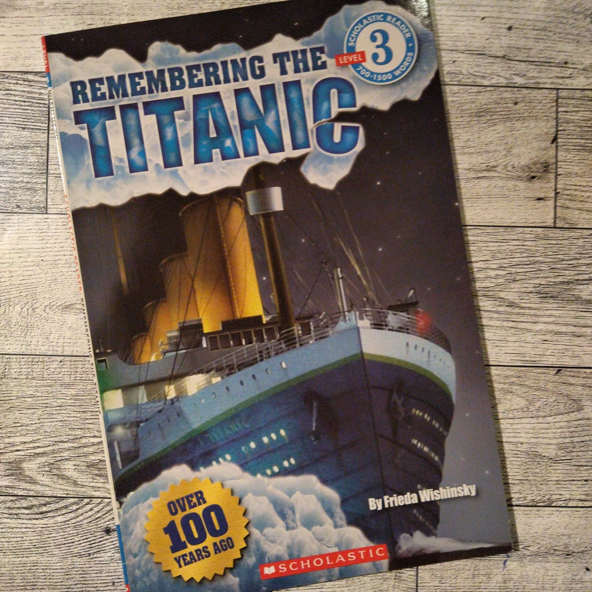 Remembering the Titanic by Frieda Wishinsky, Paperback | Pangobooks