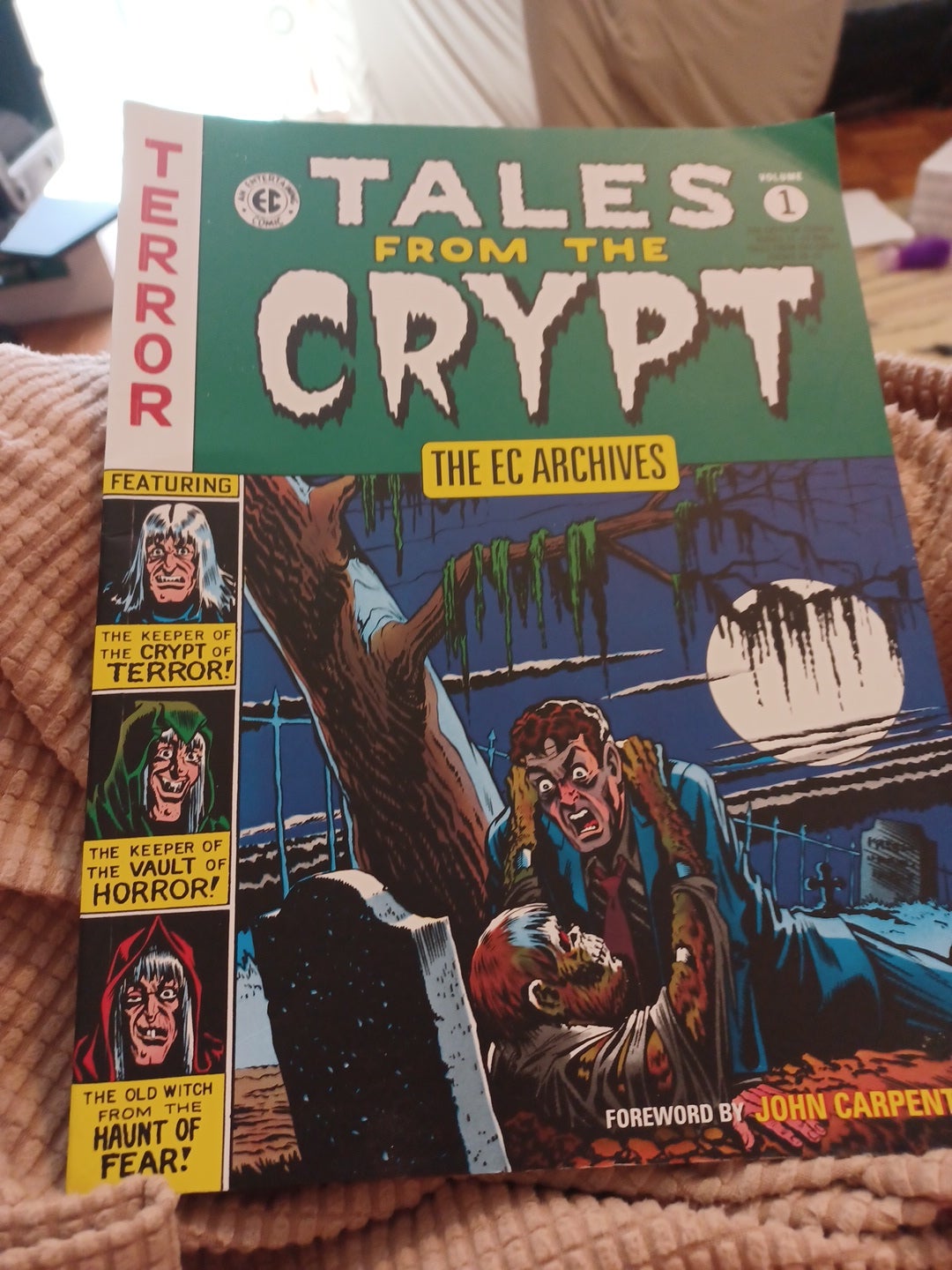 EC Archives Tales from the Crypt Vol 1 by John Carpenter, Ivan Klapper, Grant Geissman, Marie ...