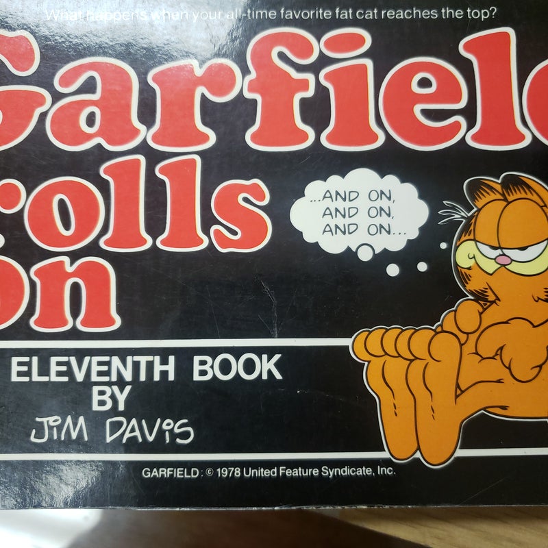 Garfield Rolls On by Jim Davis , Paperback | Pangobooks