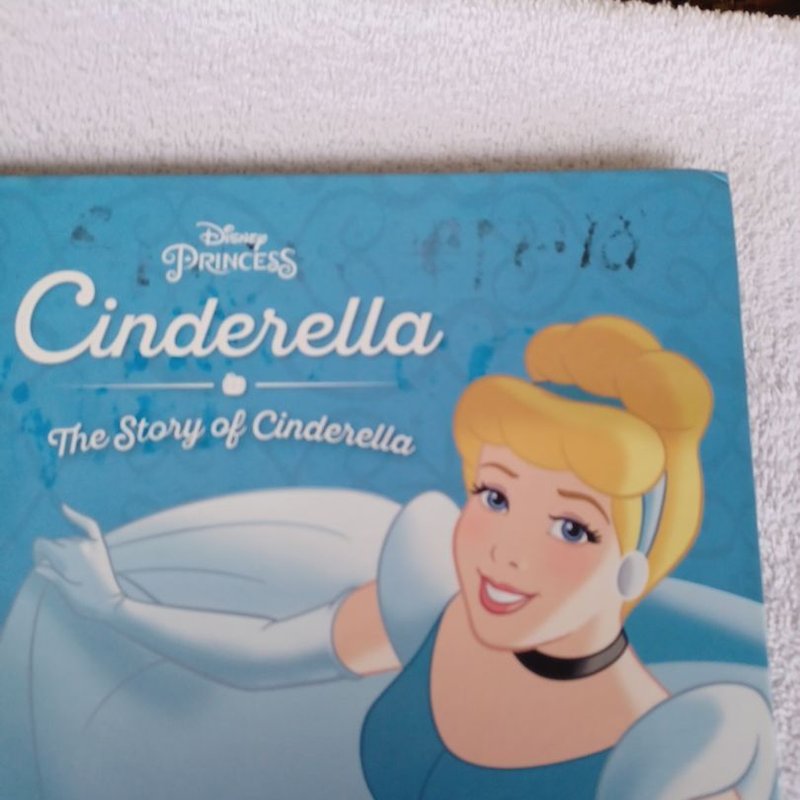 Cinderella: the Story of Cinderella by Disney Books