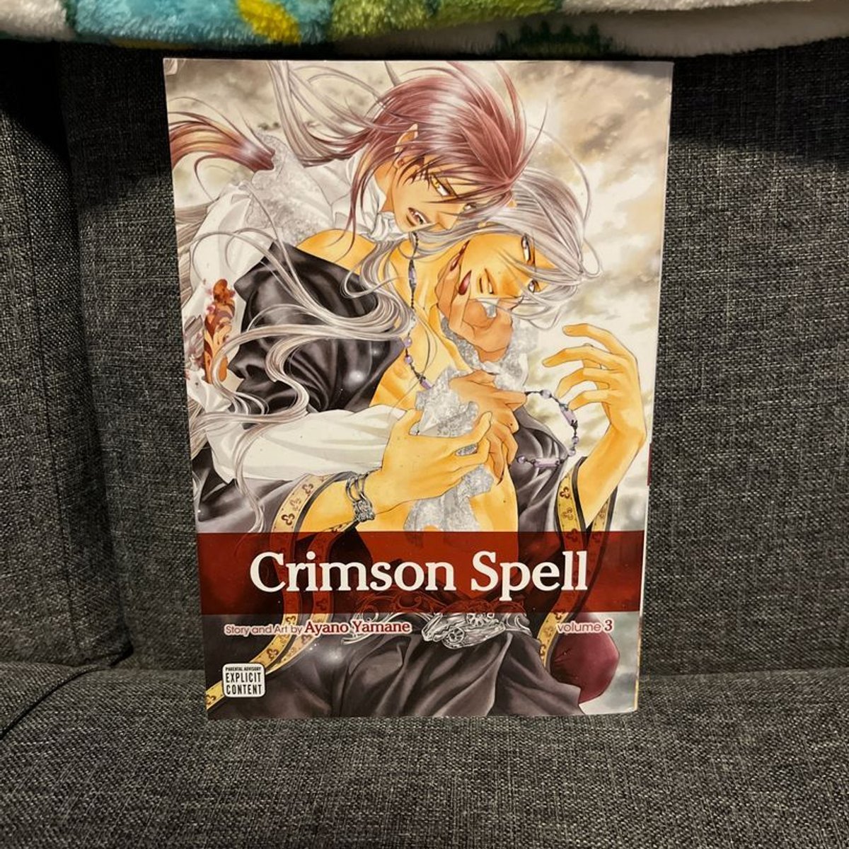 Crimson Spell, Vol. 3 by Ayano Yamane