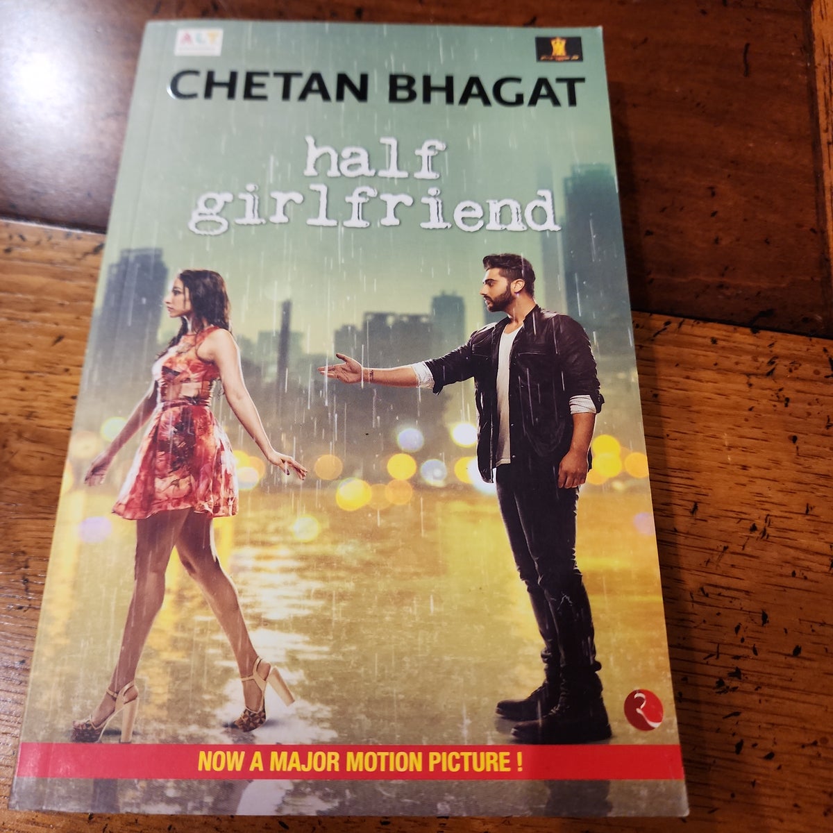 Half Girlfriend by Chetan Bhagat