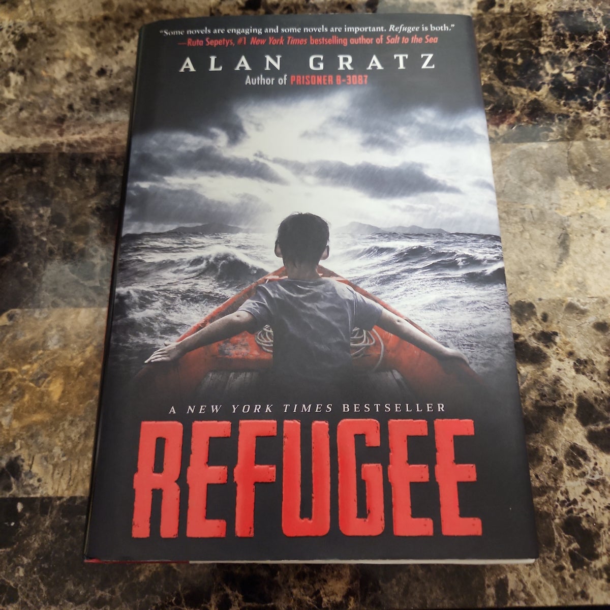 Refugee by Alan Gratz