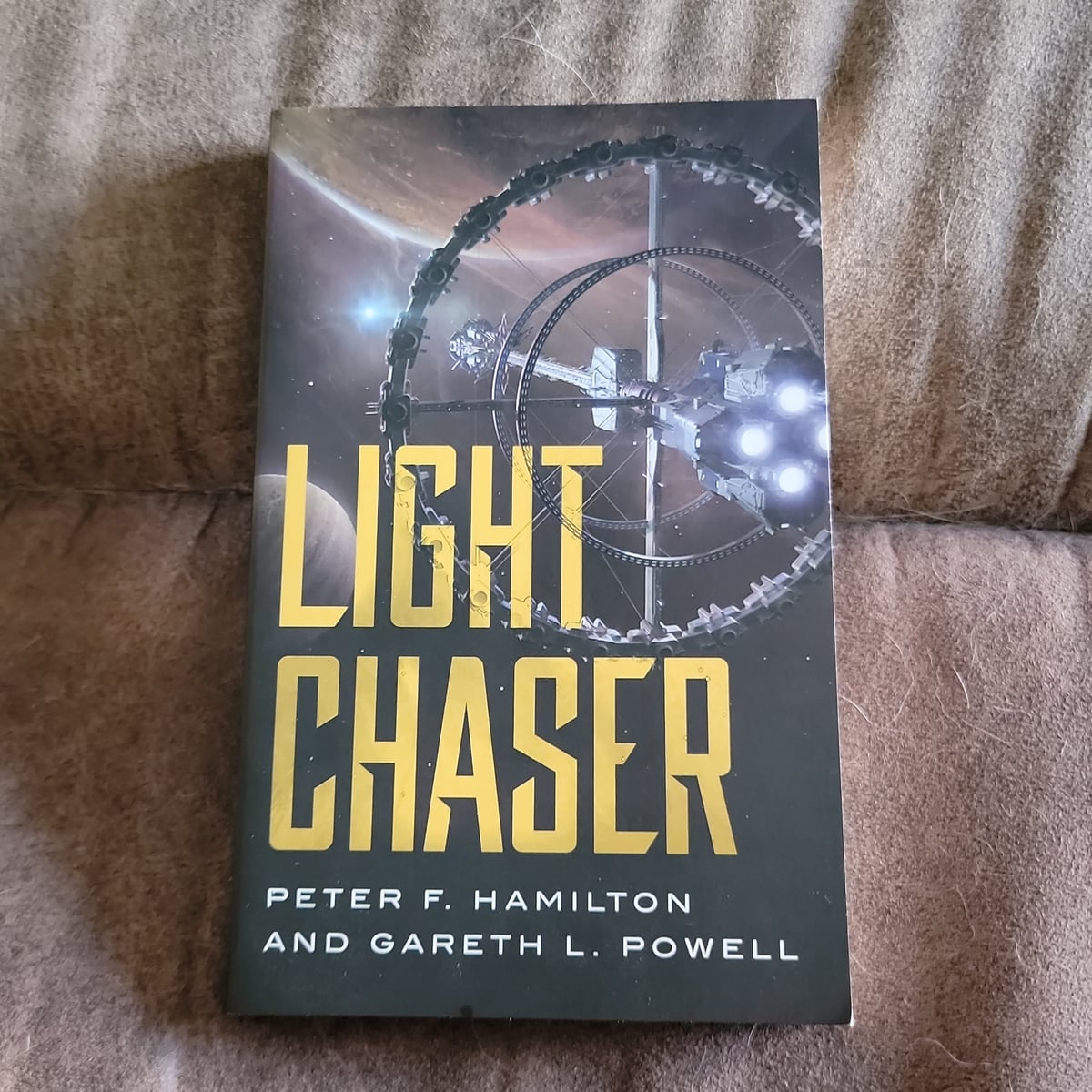 Light Chaser by Peter F. Hamilton, Gareth L. Powell