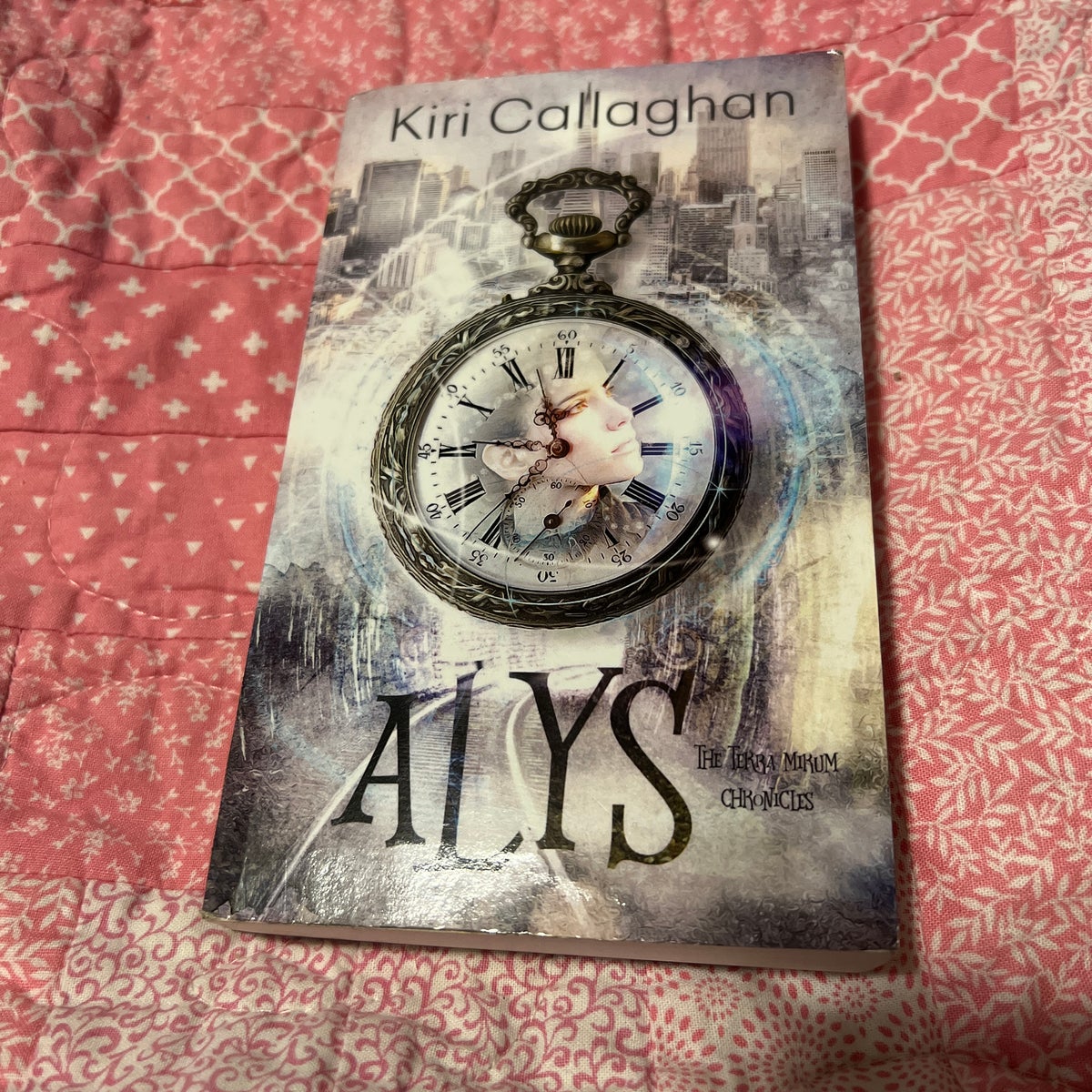 Alys by Kiri Callaghan, Fiona Jayde