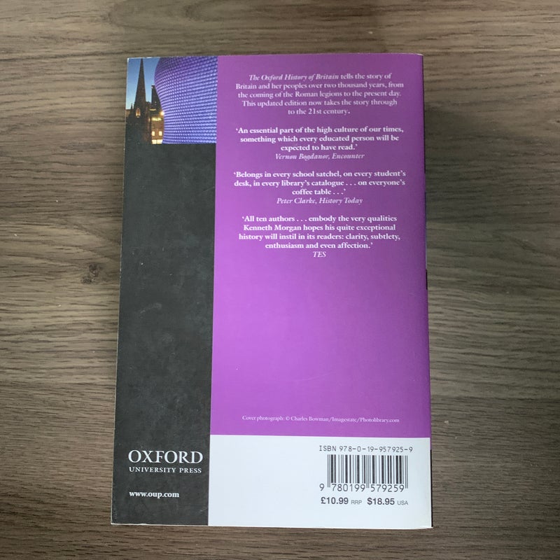 The Oxford History of Britain by Kenneth O. Morgan, Paperback | Pangobooks