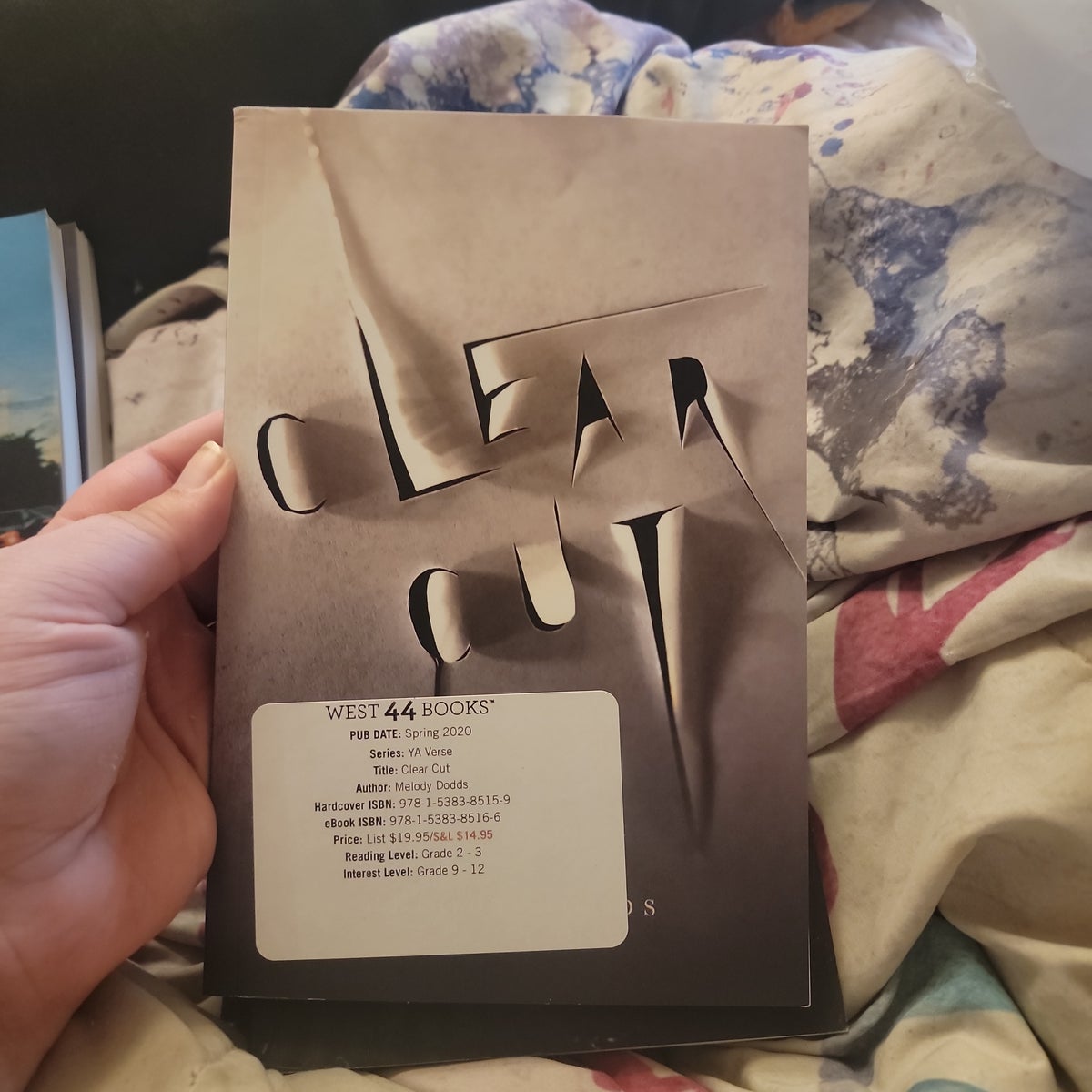 Clear Cut by Melody Dodds, Paperback | Pangobooks