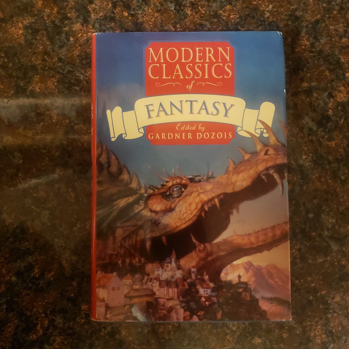 Modern Classics of Fantasy by Gardner Dozois, Paperback | Pangobooks