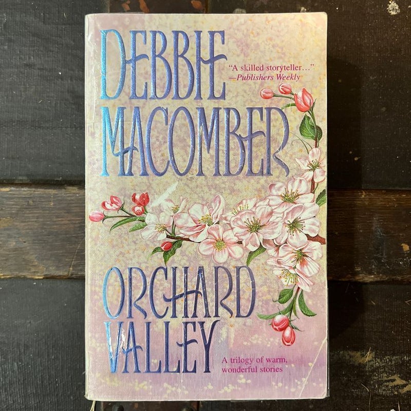 Orchard Valley by Debbie Macomber, Paperback | Pangobooks