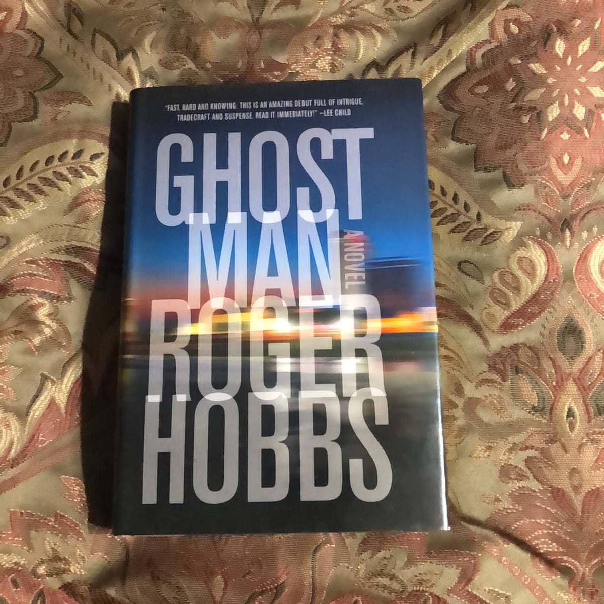 Ghostman by Roger Hobbs