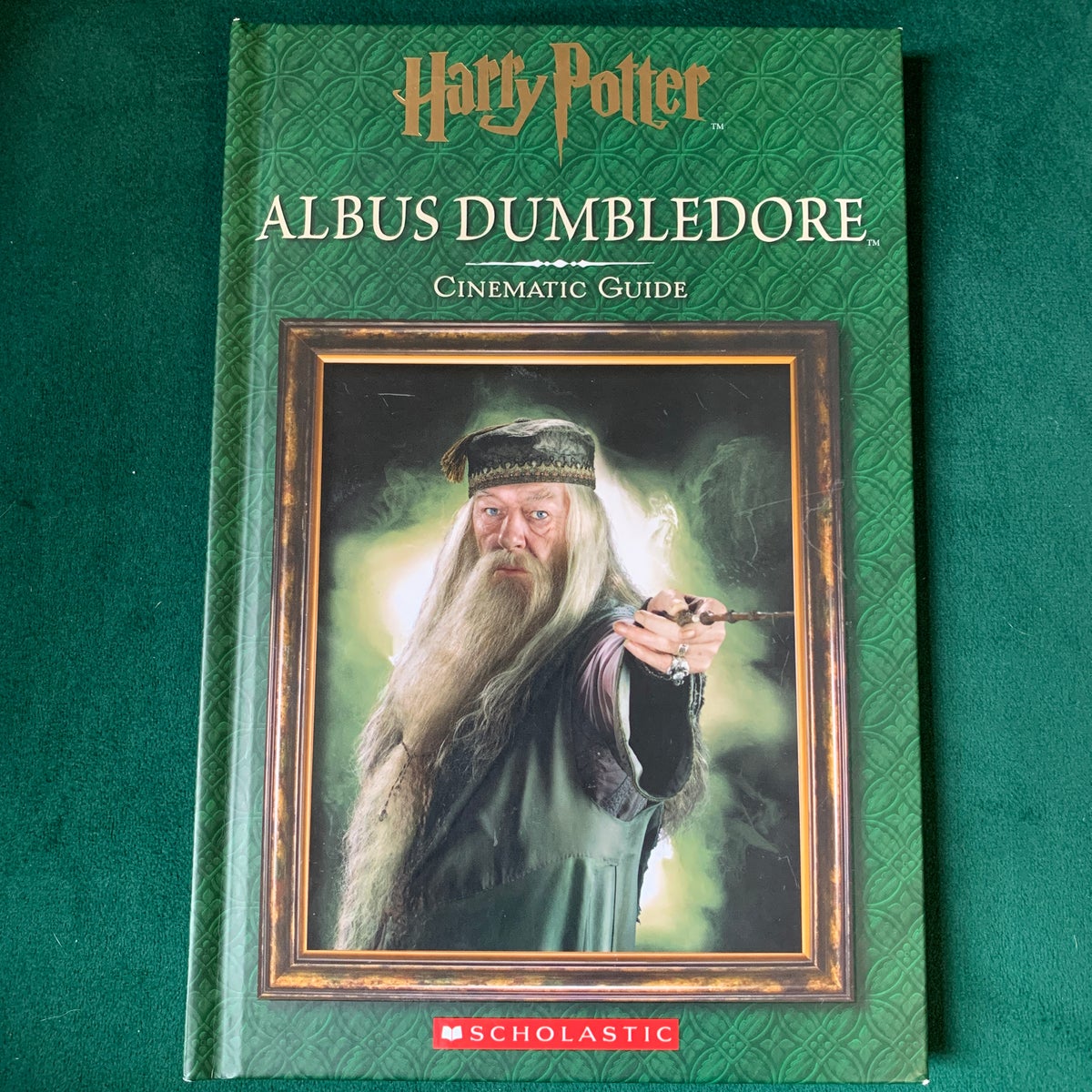 Harry Potter: Albus Dumbledore: Cinematic Guide by Felicity Baker