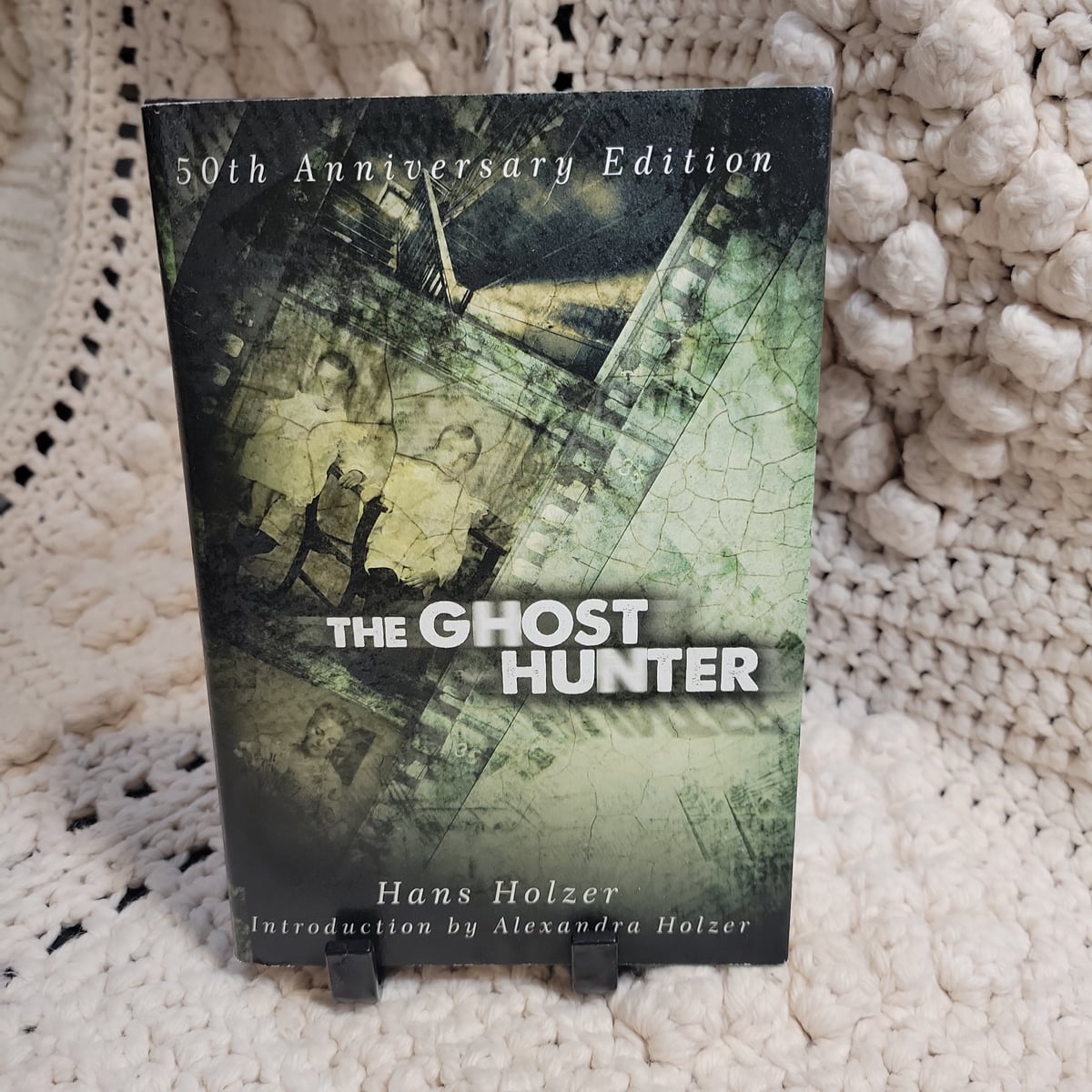 Ghost Hunter by Hans Holzer