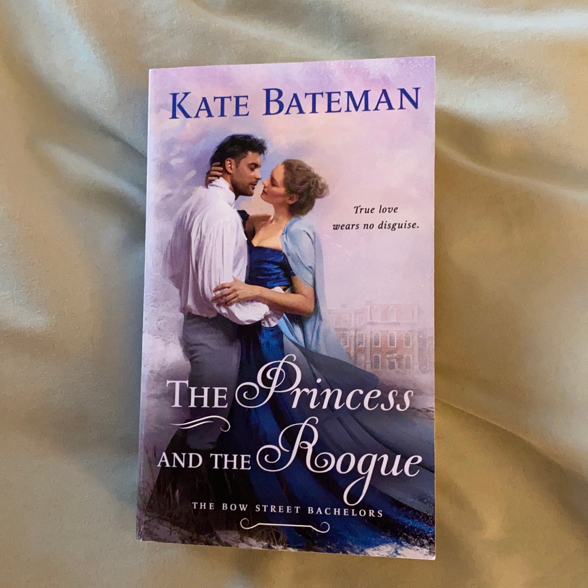 The Princess and the Rogue by Kate Bateman, Paperback | Pangobooks