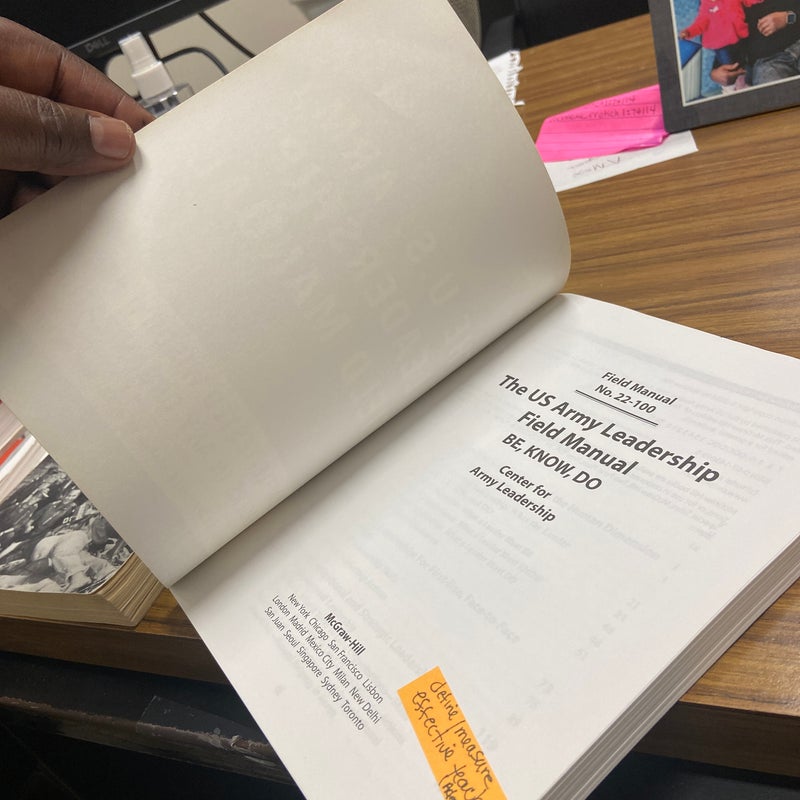 The U. S. Army Leadership Field Manual by The Center for Army Leadership