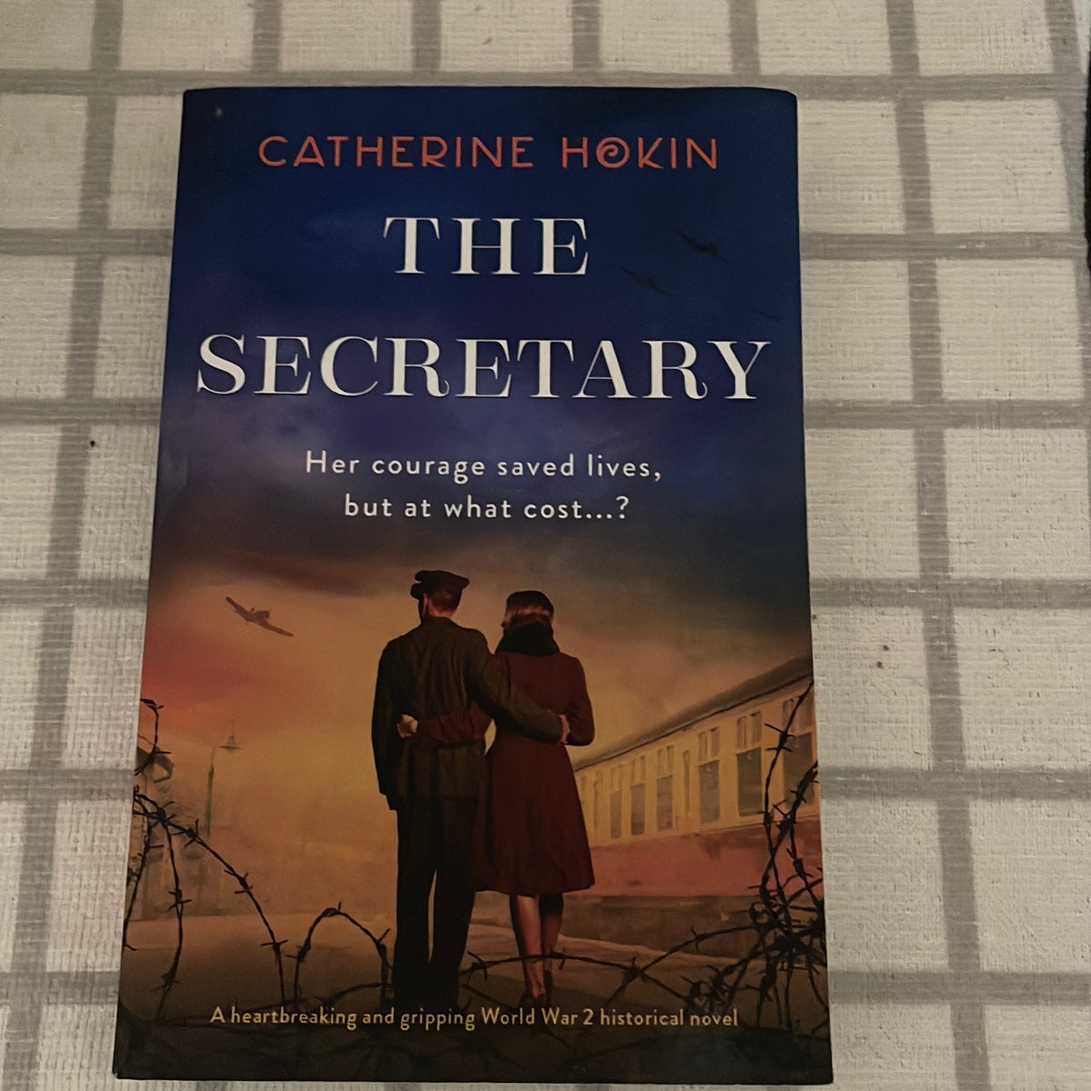 The Secretary by Catherine Hokin, Paperback | Pangobooks